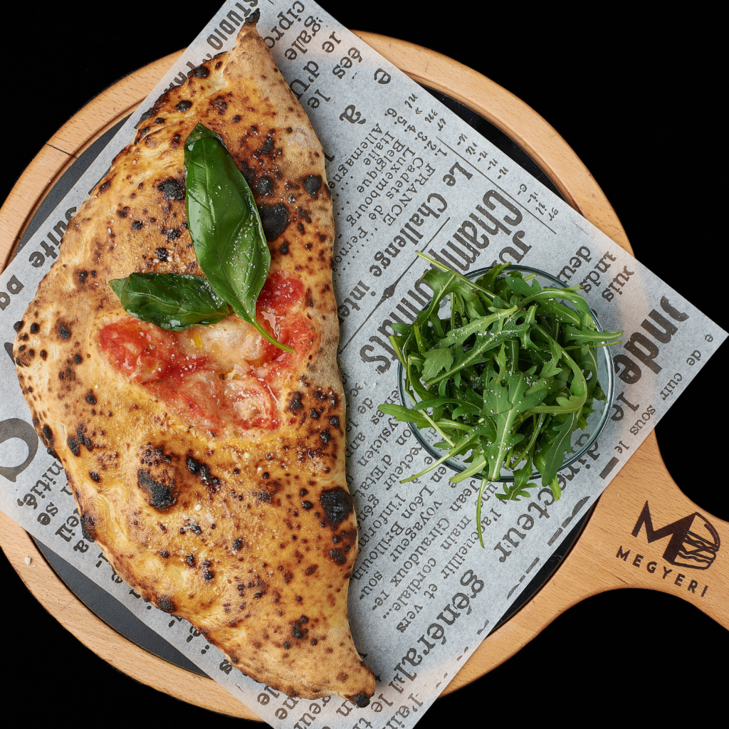 Calzone Margherita – Megyeri